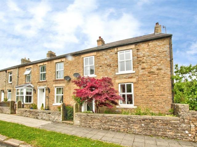 3 bedroom end of terrace house for sale