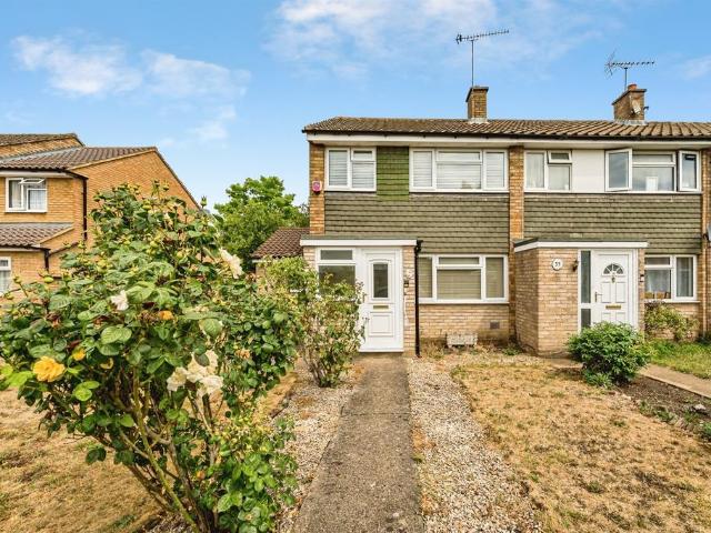3 bedroom end of terrace house for sale
