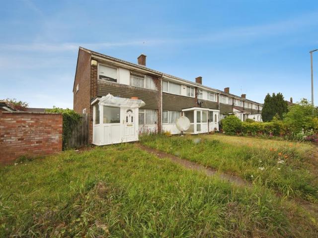 3 bedroom end of terrace house for sale