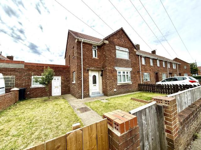 3 bedroom end of terrace house for sale