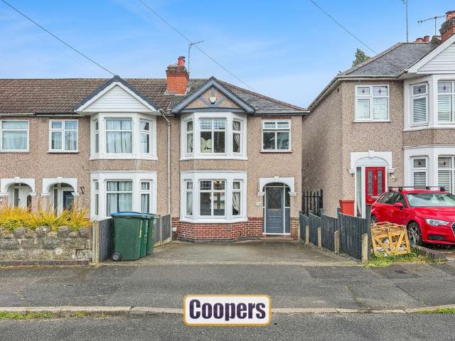 3 bedroom end of terrace house for sale