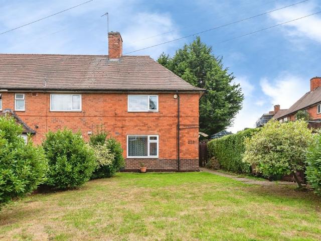 3 bedroom end of terrace house for sale
