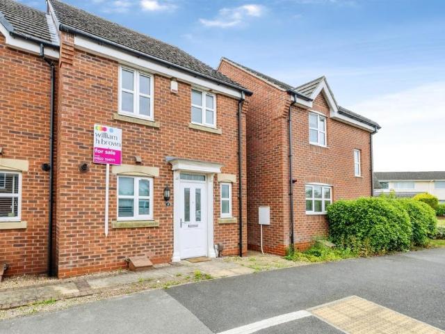 3 bedroom end of terrace house for sale