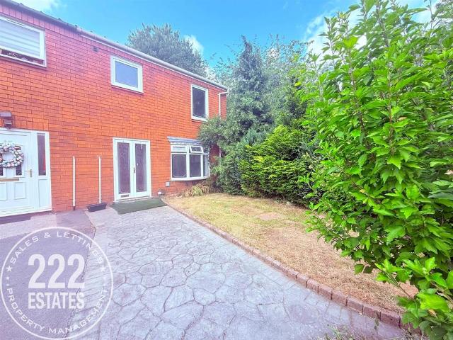 3 bedroom end of terrace house for sale