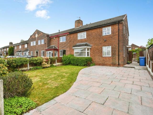3 bedroom end of terrace house for sale