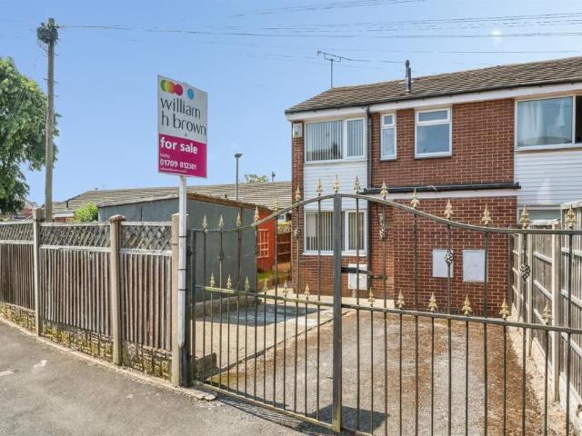 3 bedroom end of terrace house for sale