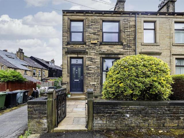 3 bedroom end of terrace house for sale