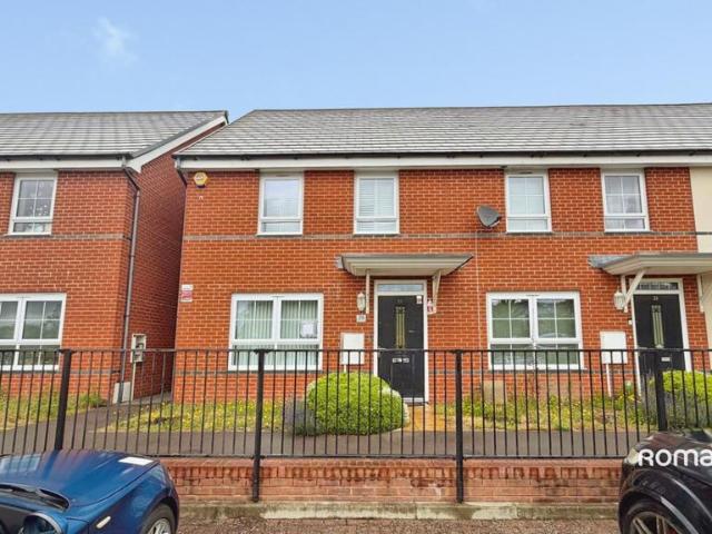 3 bedroom end of terrace house for sale