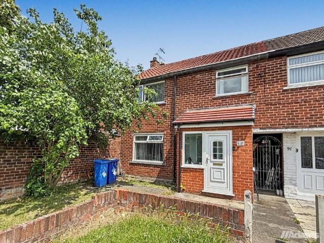 3 bedroom end of terrace house for sale
