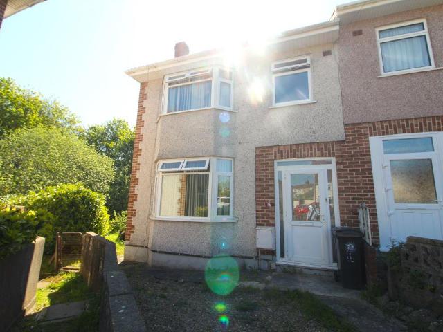 3 bedroom end of terrace house for sale