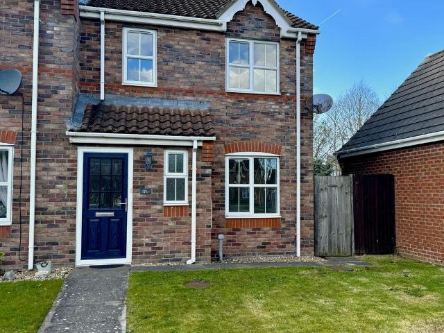 3 bedroom end of terrace house for sale