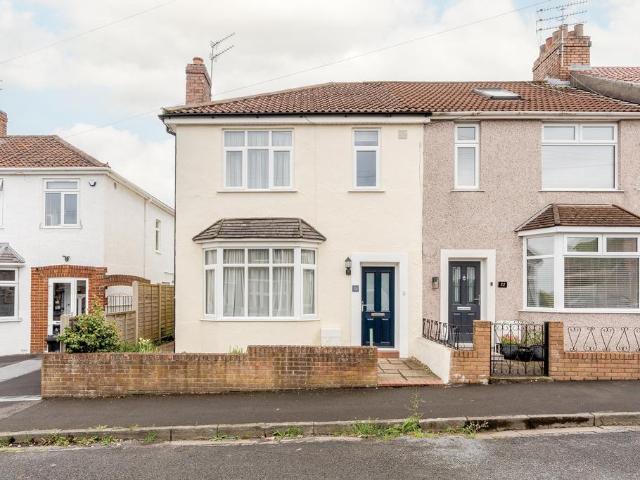 3 bedroom end of terrace house for sale