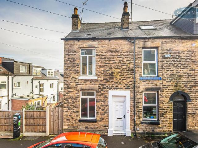 3 bedroom end of terrace house for sale