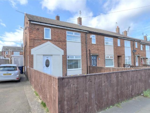 3 bedroom end of terrace house for sale