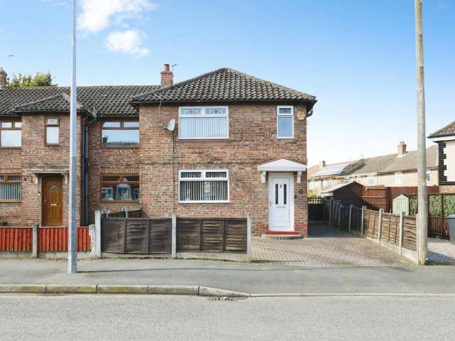 3 bedroom end of terrace house for sale