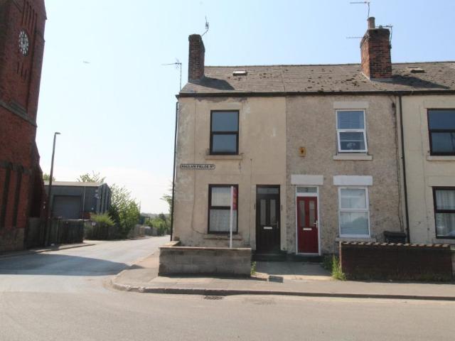 3 bedroom end of terrace house for sale