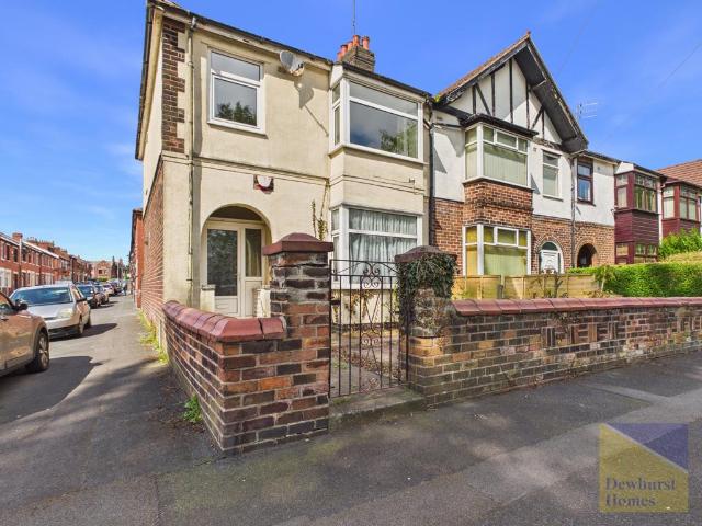 3 bedroom end of terrace house for sale