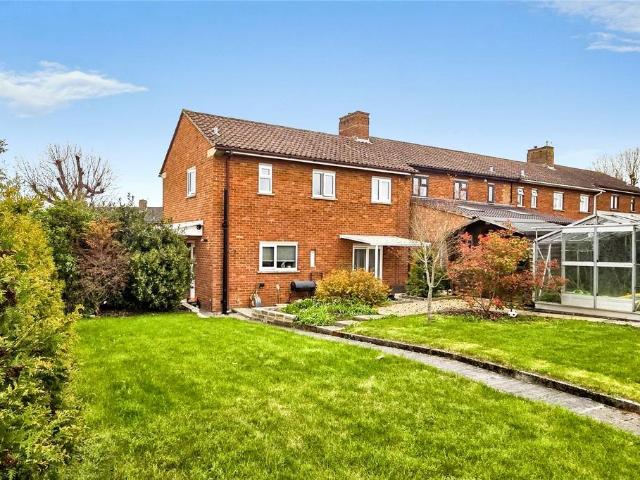 3 bedroom end of terrace house for sale