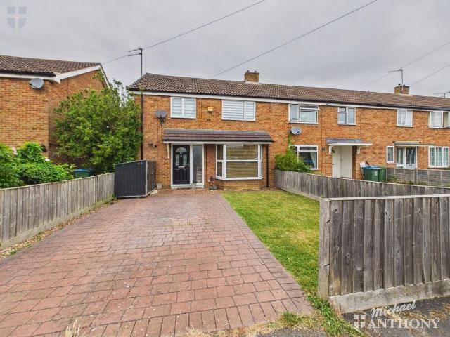 3 bedroom end of terrace house for sale