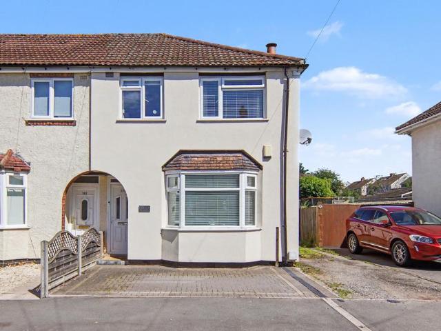 3 bedroom end of terrace house for sale