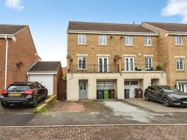 3 bedroom end of terrace house for sale