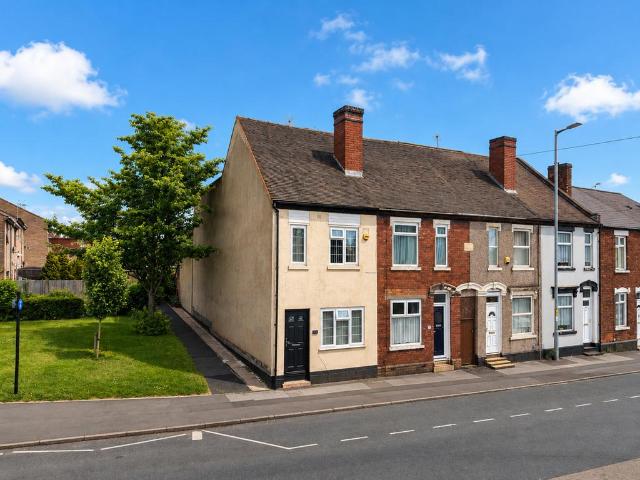 3 bedroom end of terrace house for sale