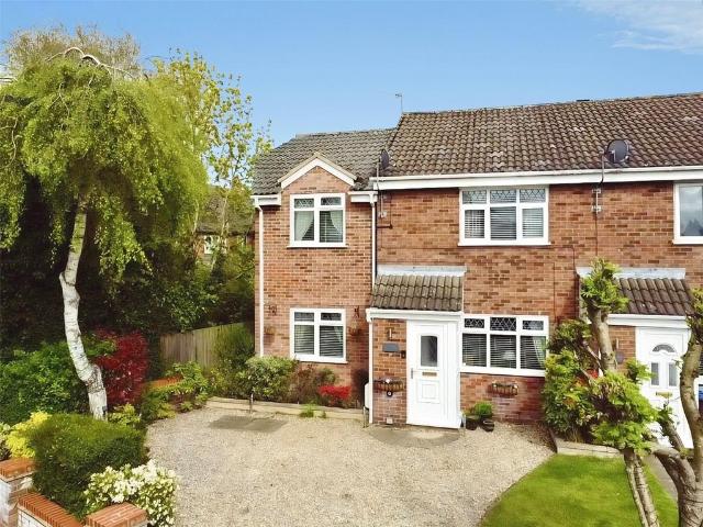 3 bedroom end of terrace house for sale