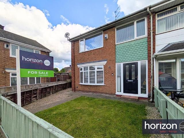 3 bedroom end of terrace house for sale