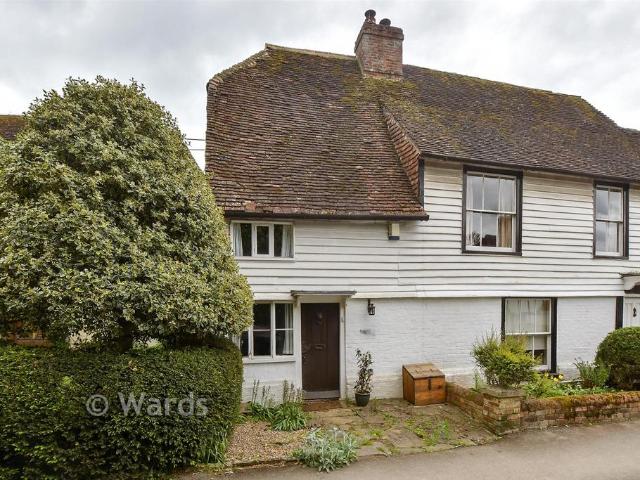 3 bedroom end of terrace house for sale