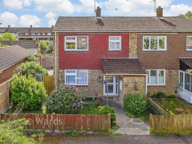 3 bedroom end of terrace house for sale