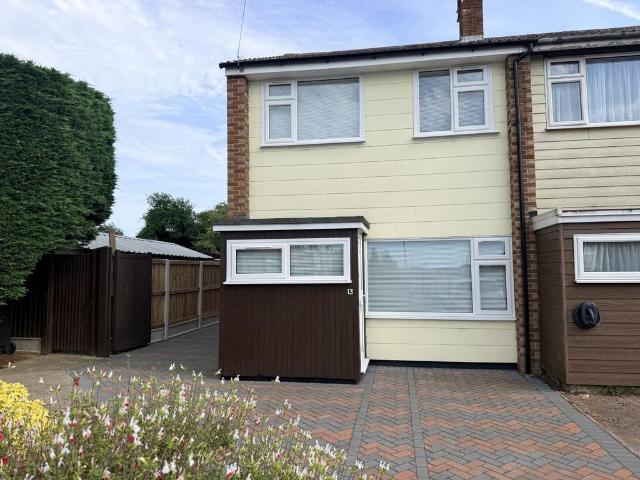 3 bedroom end of terrace house for sale
