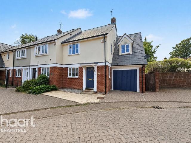 3 bedroom end of terrace house for sale