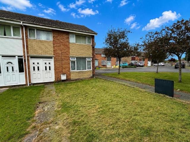 3 bedroom end of terrace house for sale
