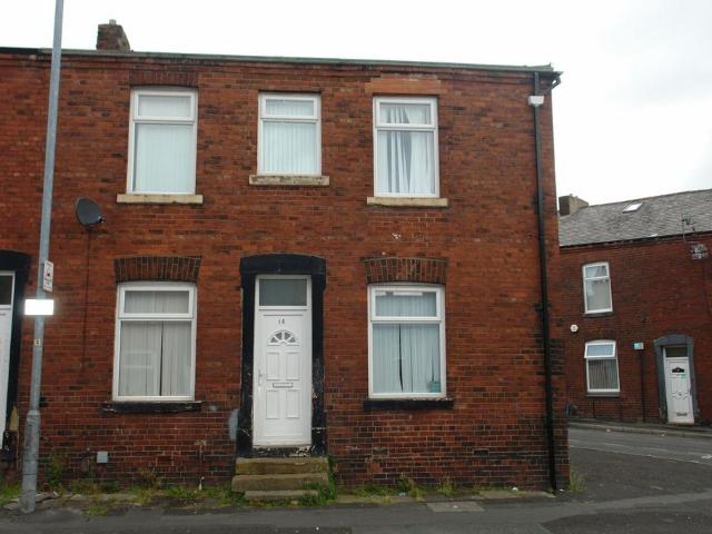 3 bedroom end of terrace house for sale