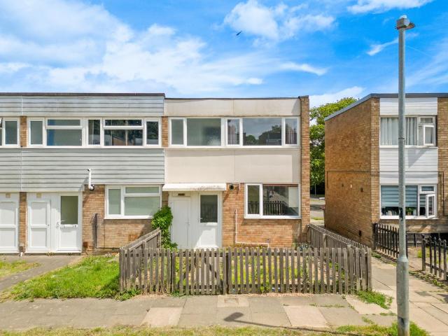 3 bedroom end of terrace house for sale