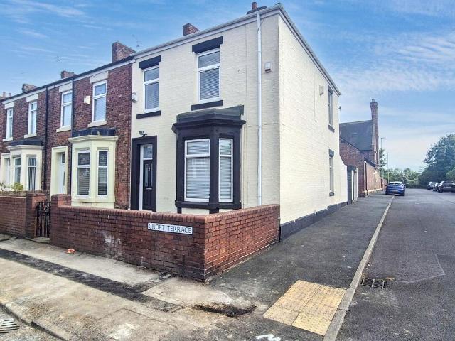 3 bedroom end of terrace house for sale
