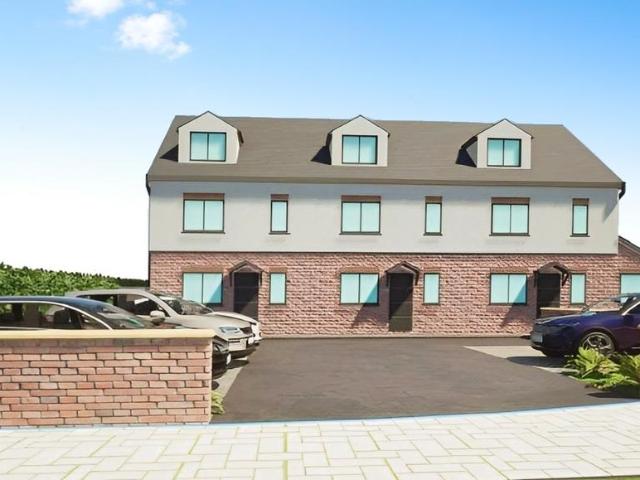 3 bedroom end of terrace house for sale