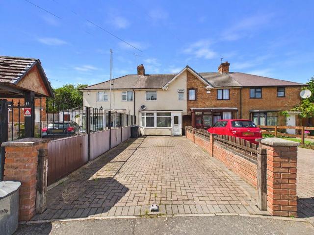 3 bedroom end of terrace house for sale