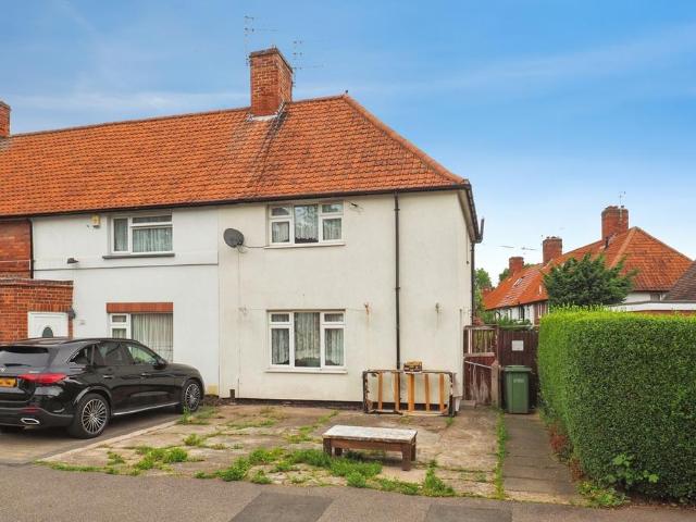 3 bedroom end of terrace house for sale