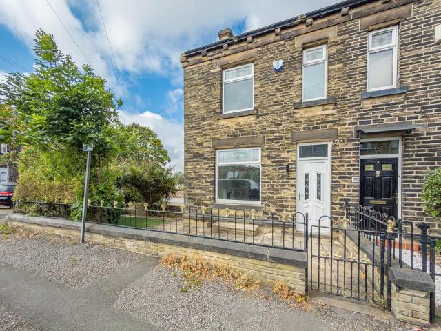 3 bedroom end of terrace house for sale