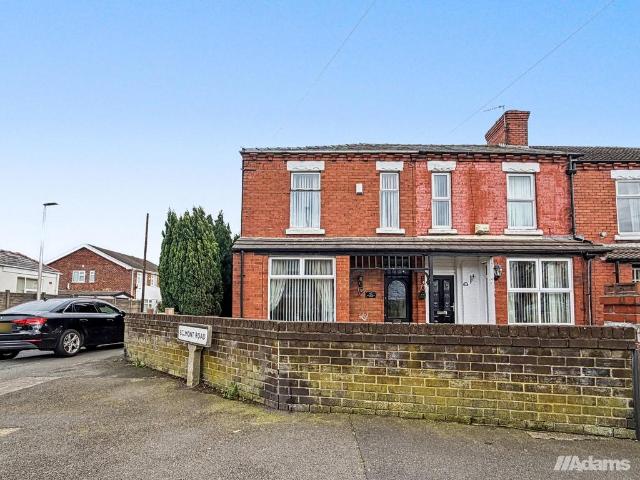 3 bedroom end of terrace house for sale
