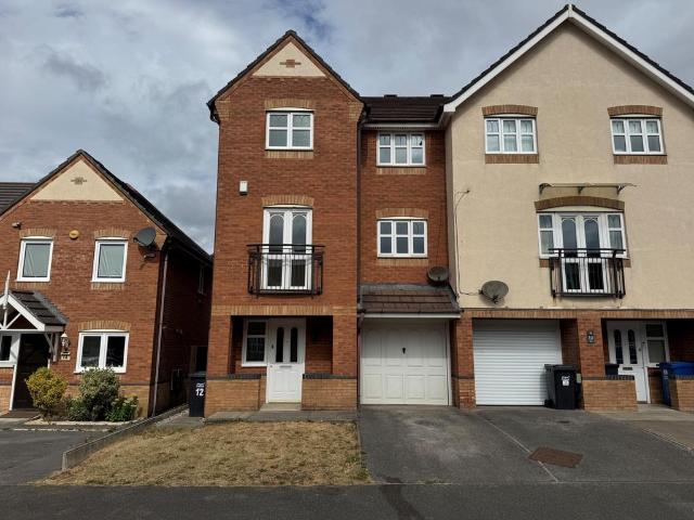 3 bedroom end of terrace house for sale