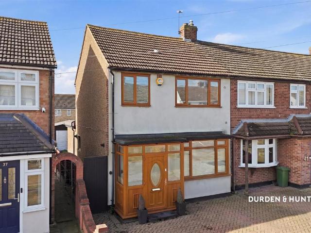 3 bedroom end of terrace house for sale