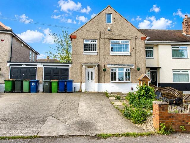 3 bedroom end of terrace house for sale