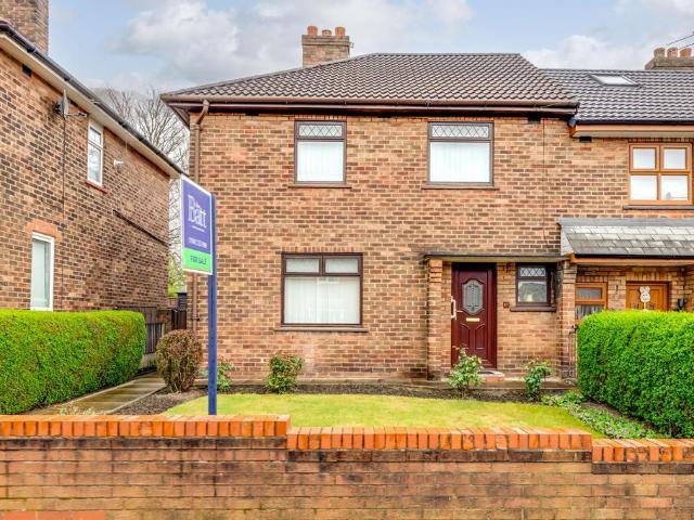 3 bedroom end of terrace house for sale