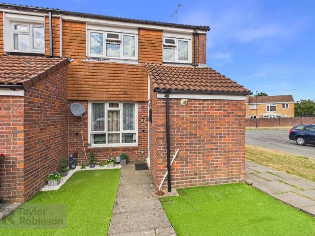 3 bedroom end of terrace house for sale