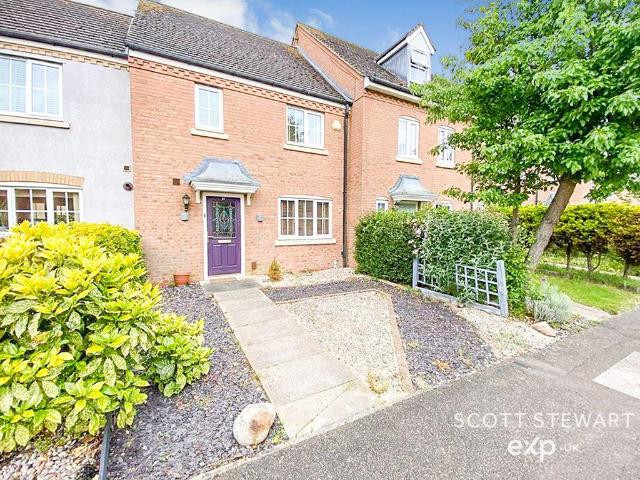 3 bedroom end of terrace house for sale