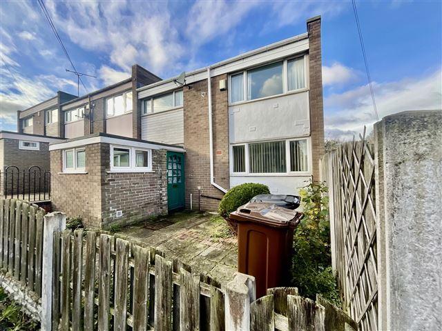 3 bedroom end of terrace house for sale