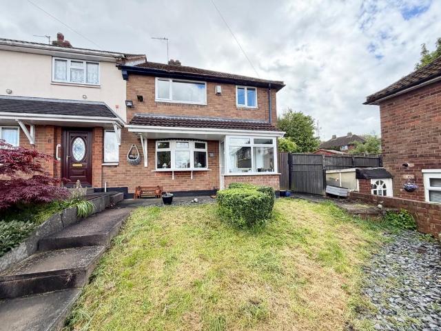 3 bedroom end of terrace house for sale