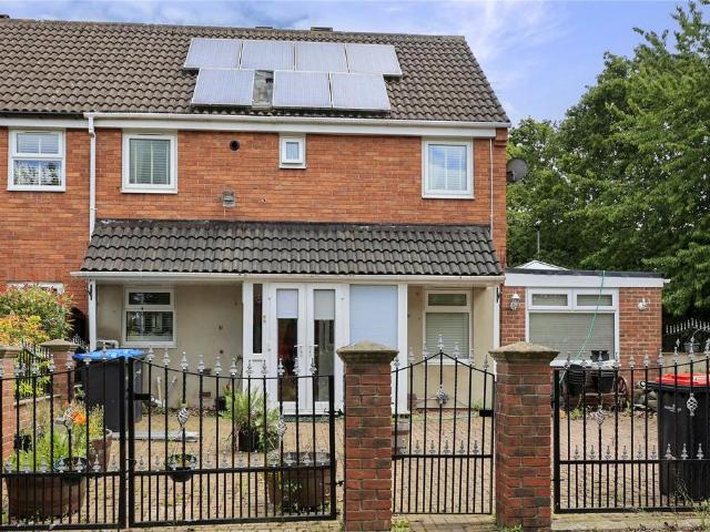 3 bedroom end of terrace house for sale